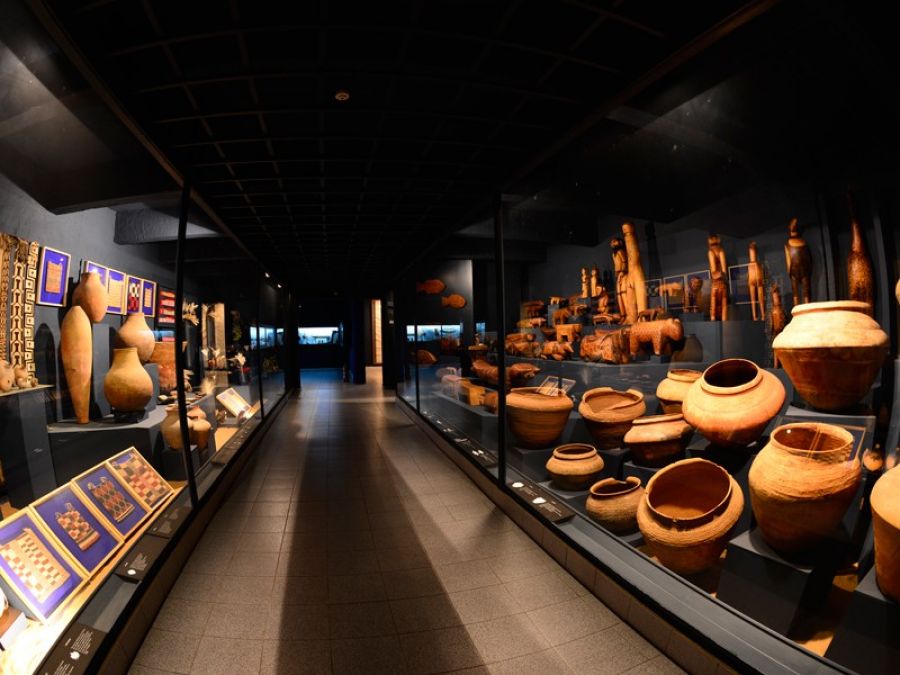 Mud Museum, Asuncion. Paraguay Ascuncion Museums and Attractions Guide. Asuncion - Paraguay