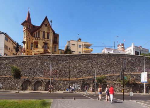 Castillo Wulff in Vina del Mar Guide Attractions in Vina del Mar. Viña ...